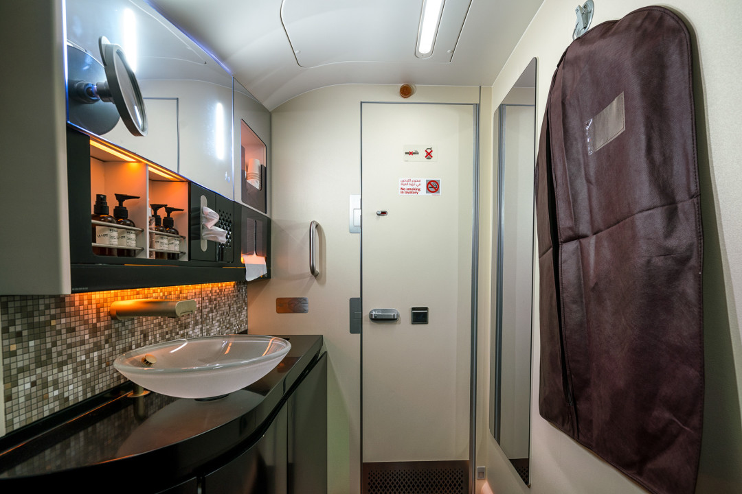 Etihad A380 First Class Apartment Review - Andy's Travel Blog