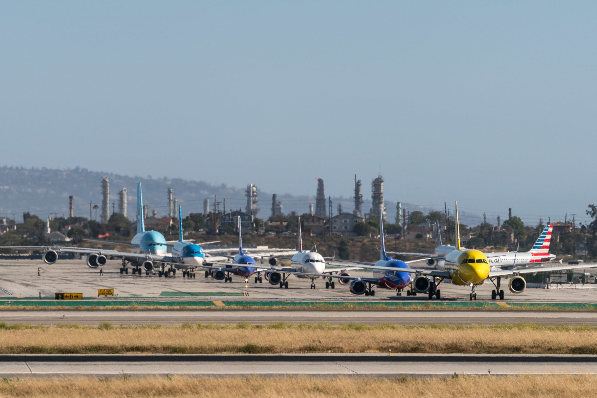 Picture of the Week: Traffic Jam at LAX - Andy's Travel Blog