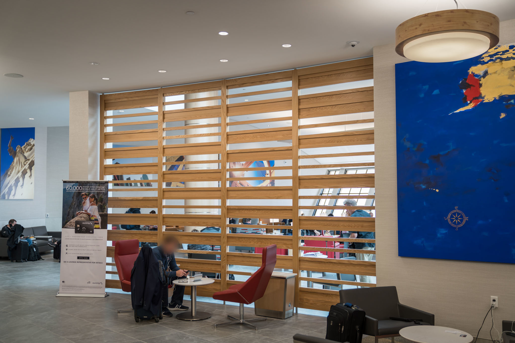 American Airlines NEW Terminal A Admirals Club Review!