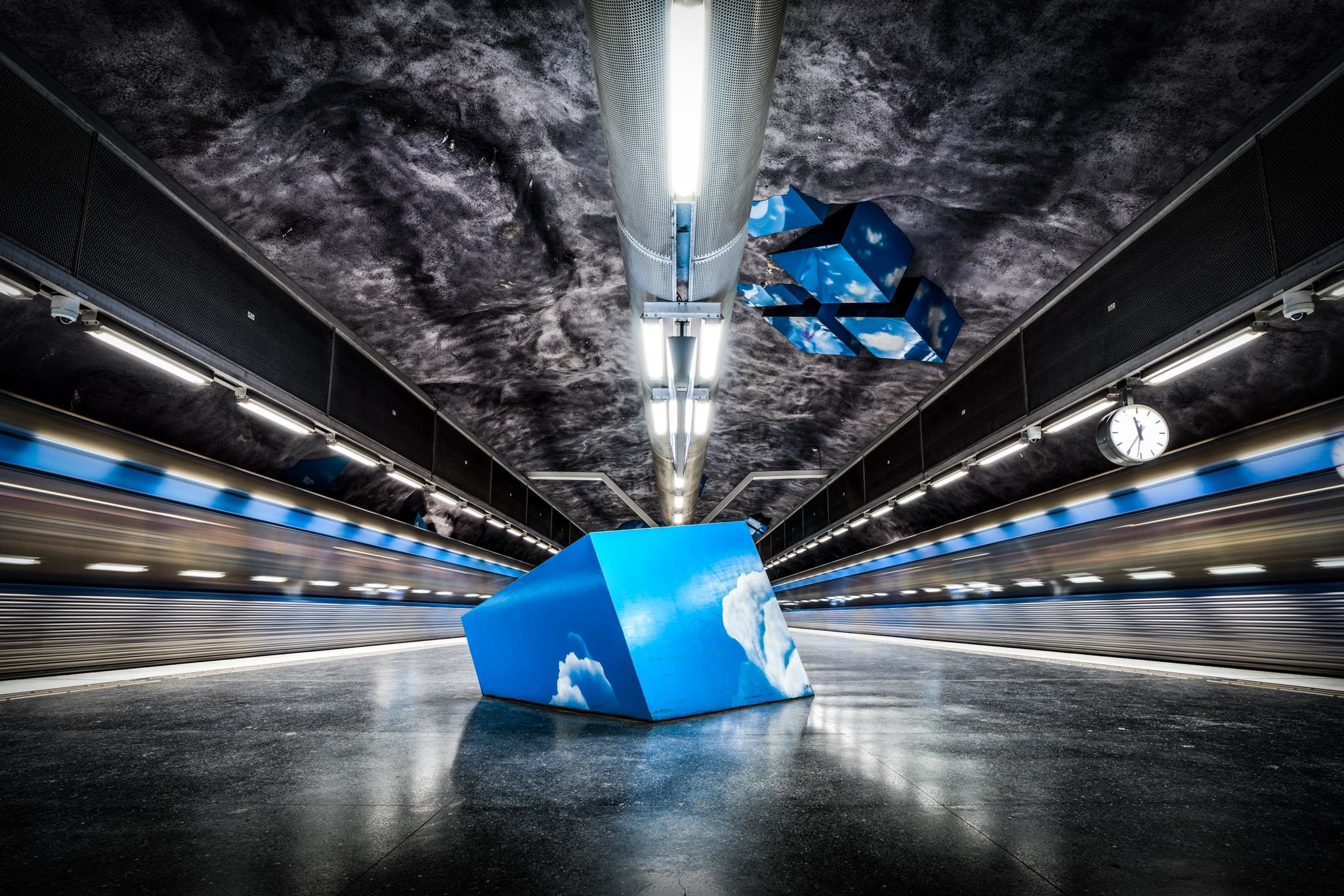 Stockholm's Amazing Metro Station Art - Andy's Travel Blog
