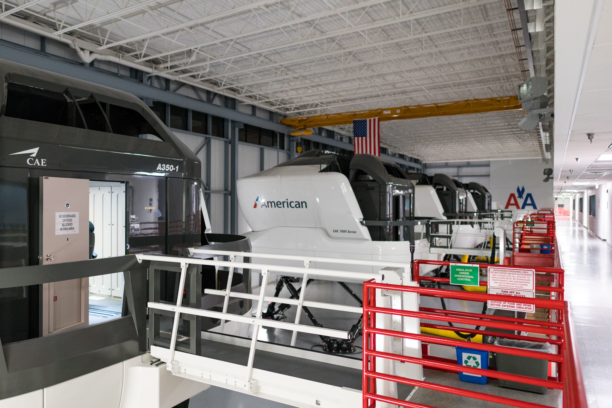 American Airlines lock-in: Touring the IOC and Landing an A350 - Andy's ...