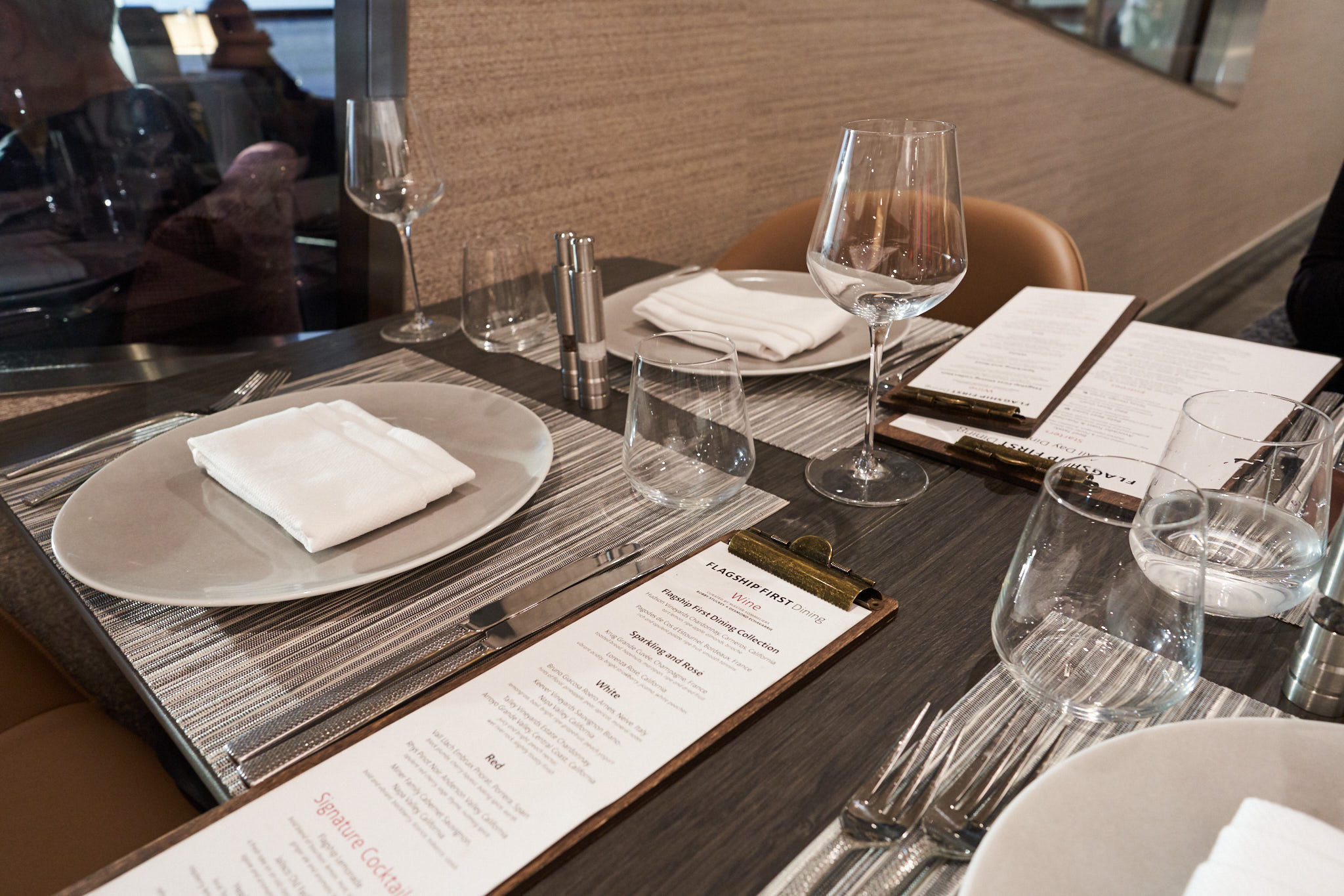 American Airlines DFW Flagship First Dining REVIEW - Andy's Travel Blog