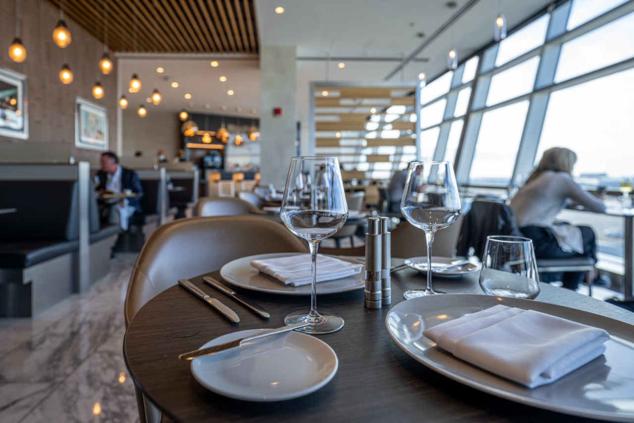 I tested out American Airlines relaunched Flagship First Dining at JFK!